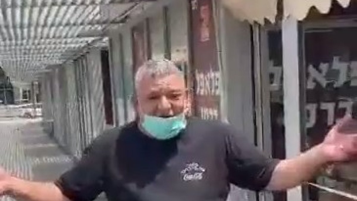 Heartfelt Plea from a Falafel Vendor: "I Can't Afford to Feed My Kids ...